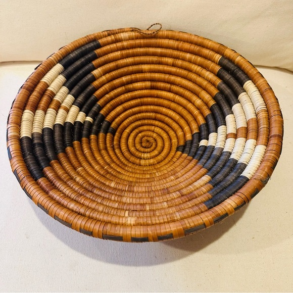 Mainly Baskets | Accents | Nwt Artist Africa Basket Hanger 3 Handmade ...